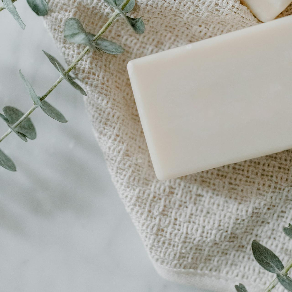 Shampoo and Conditioning Bar with Varisoft EQ 65 | Lotioncrafter